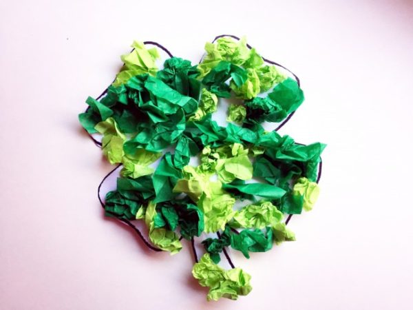 St. Patrick’s Day four-leaf-clover craft - Raising Arizona Kids Magazine